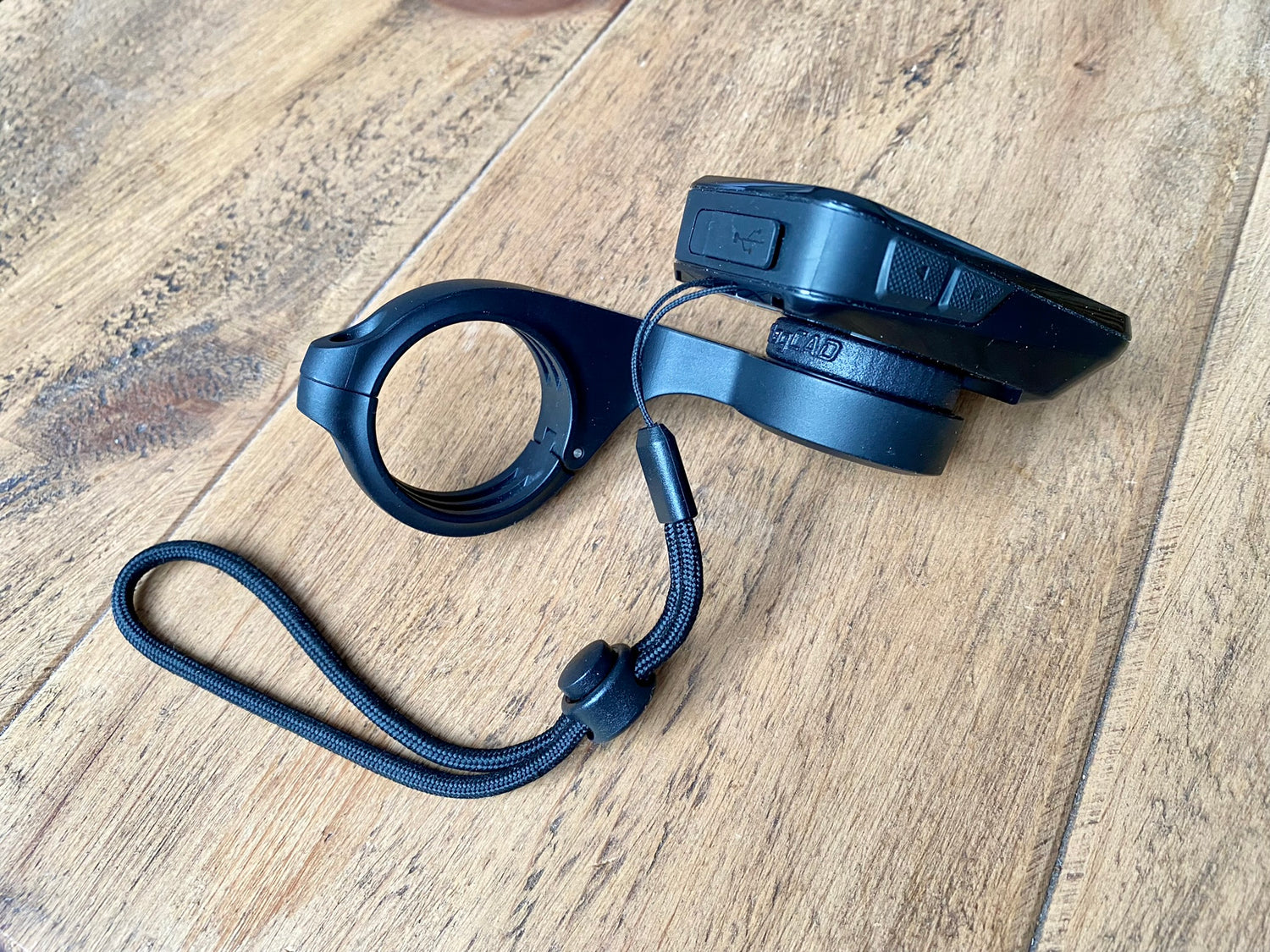 MagCAD Wahoo Elemnt to Garmin Adapter